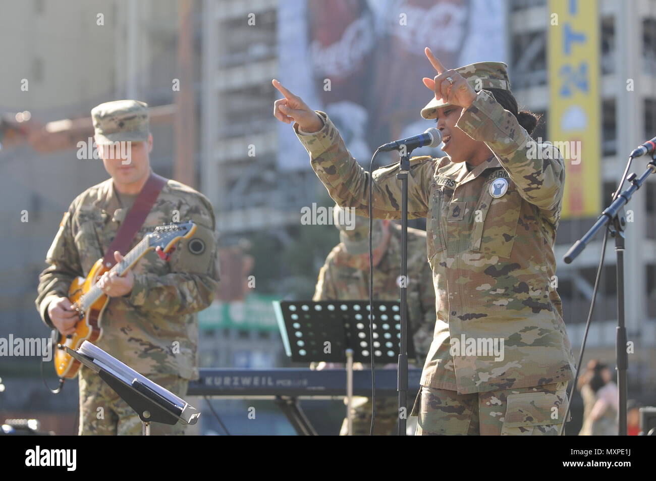 Jgsdf western army band hi-res stock photography and images - Alamy