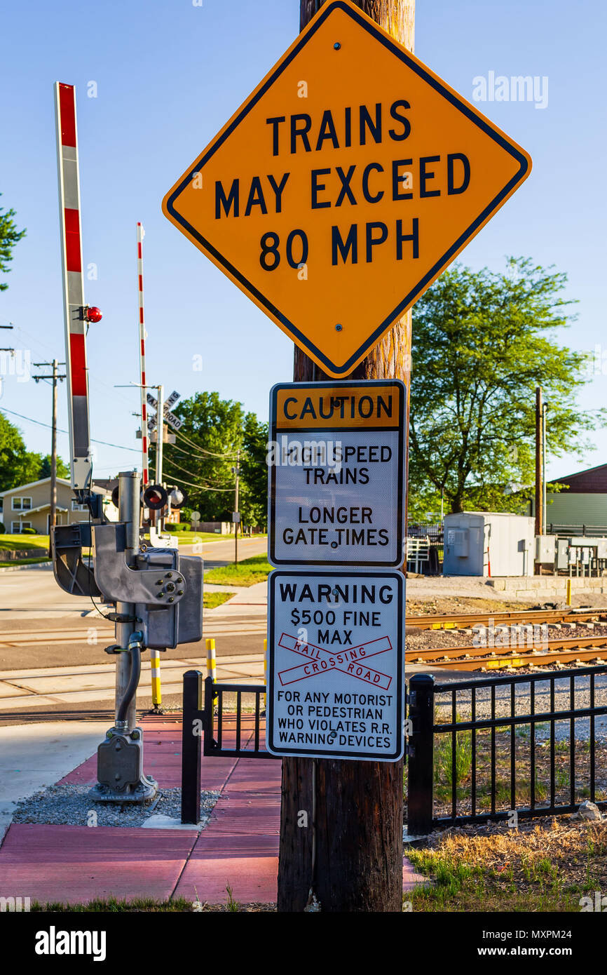 Traffic signs on pole hi-res stock photography and images - Alamy