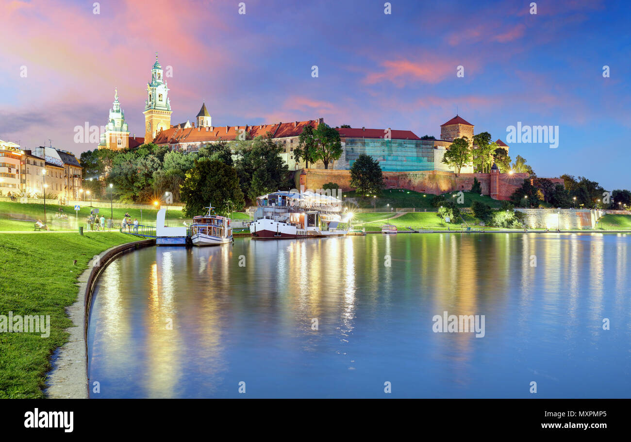 Polish landscape hi-res stock photography and images - Alamy