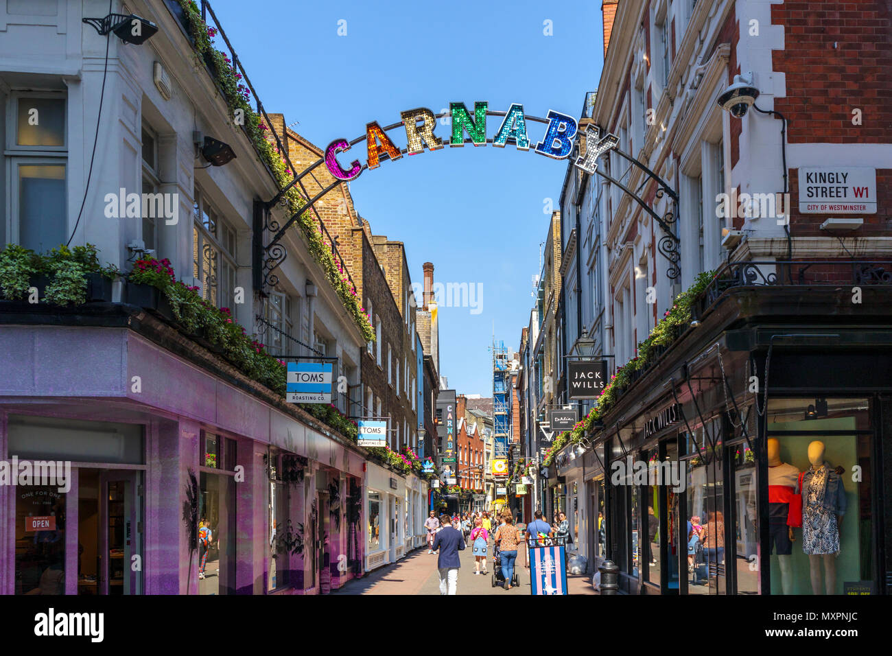 Spring street in soho hi-res stock photography and images - Alamy