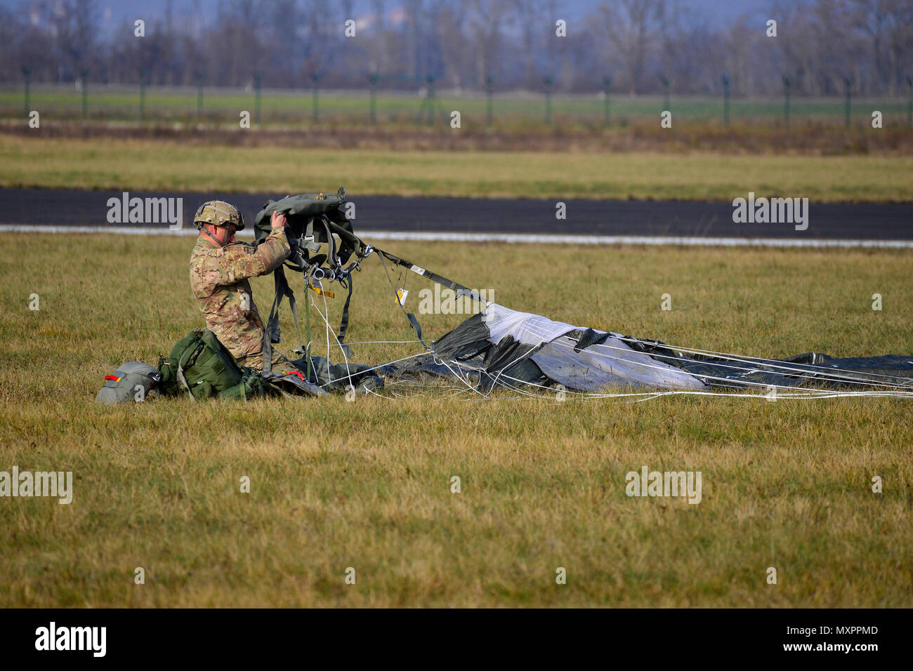 U.S. Army paratrooper Lt. Col. Mark Stouffer, 1st Squadron, 91st ...