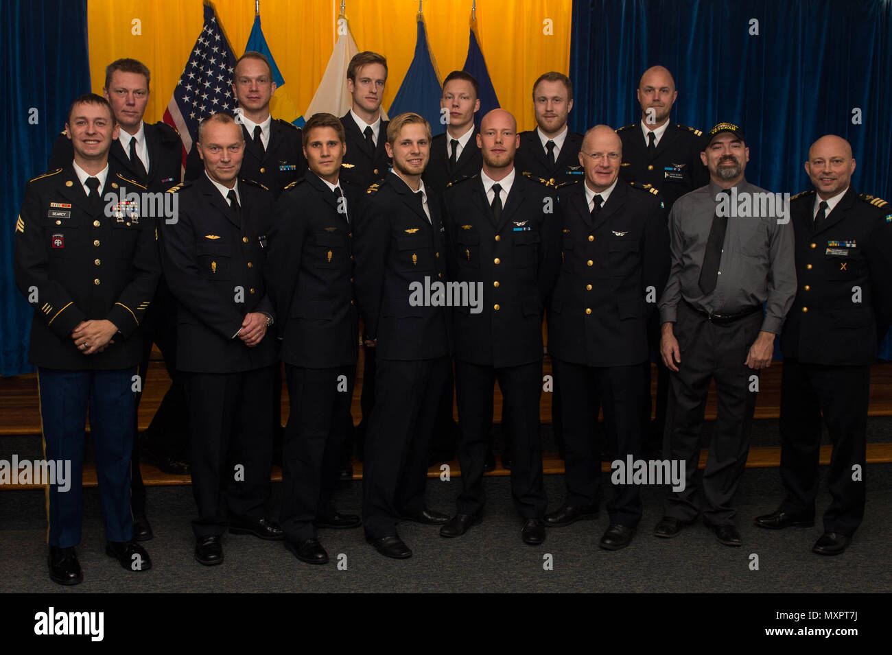 Swedish air force members graduated from the Aircraft and Systems ...
