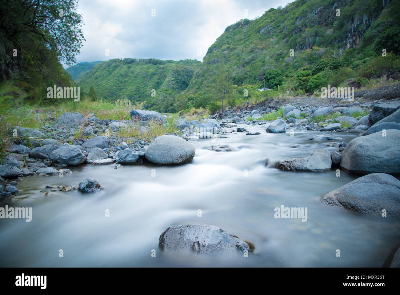 Long tom river hi-res stock photography and images - Alamy
