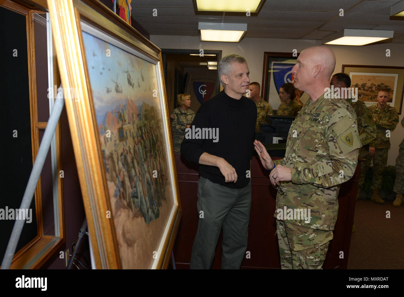 Command Sgt. Maj. Brad Seifers, right, talks to the Larry Selman ...
