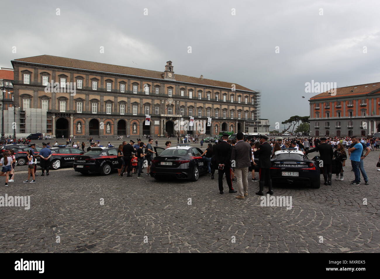 Weapon of the carabinieri hi-res stock photography and images - Alamy