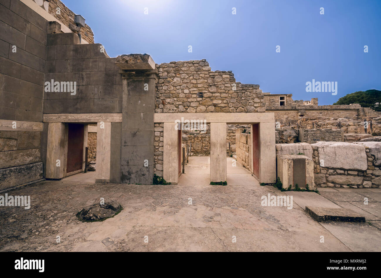 Knossos Labyrinth