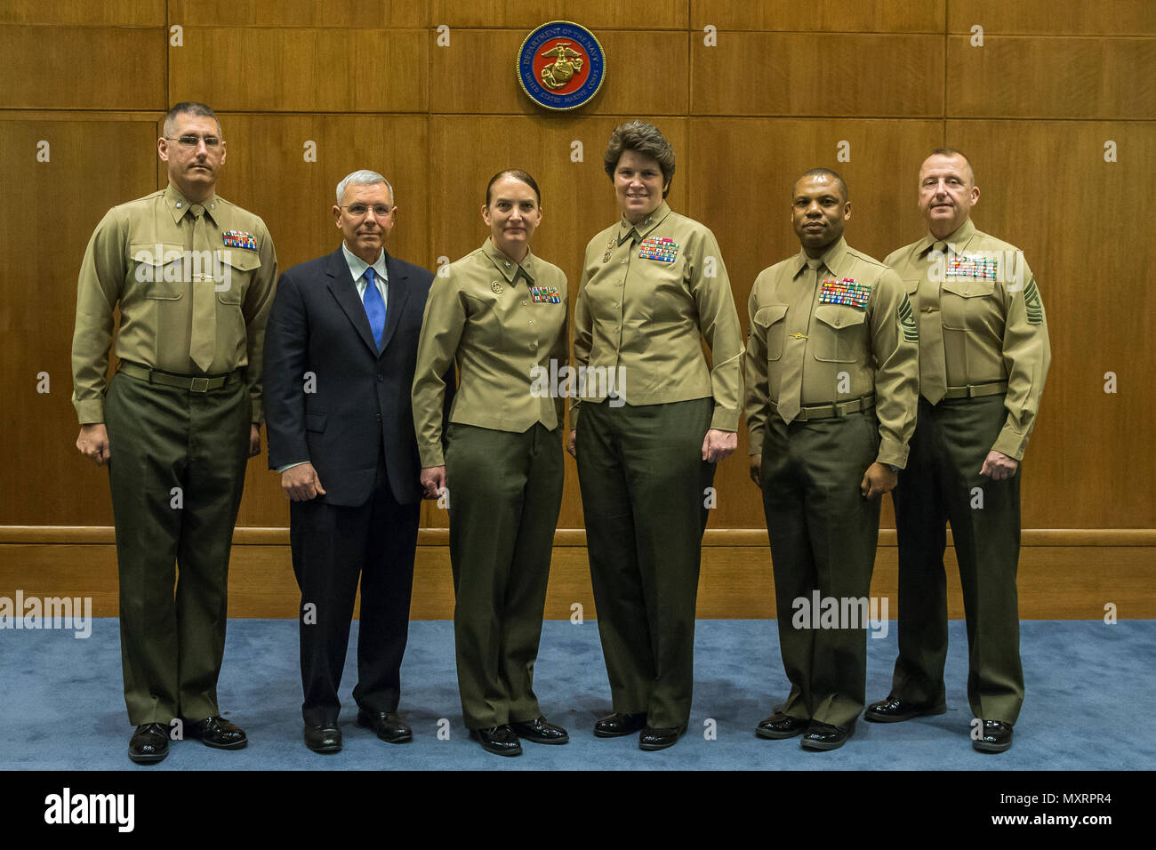 Marine Corps Cyberspace Operations Group (MCCOG) leadership stands ...