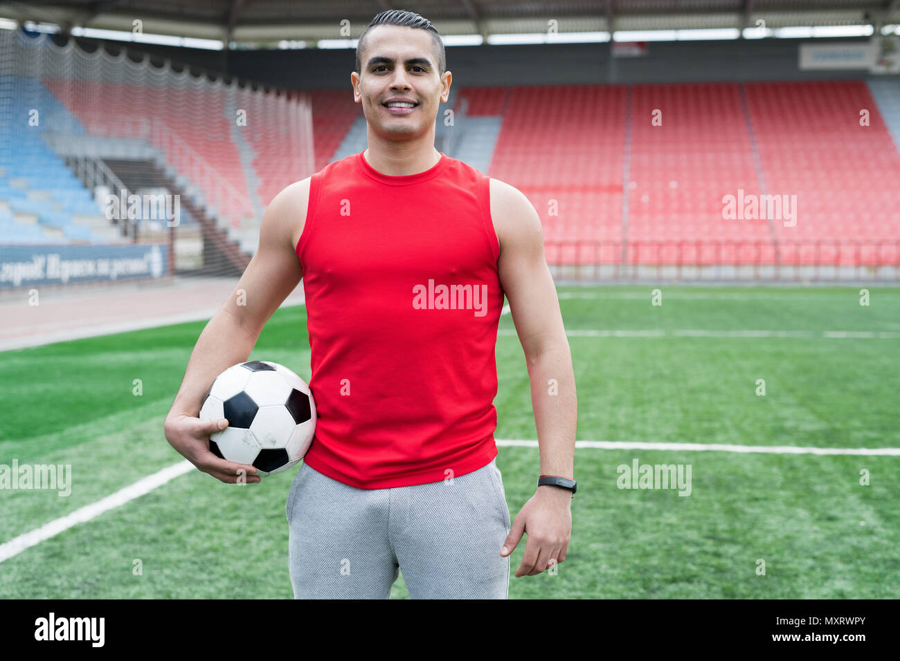 American football coach training hi-res stock photography and images ...