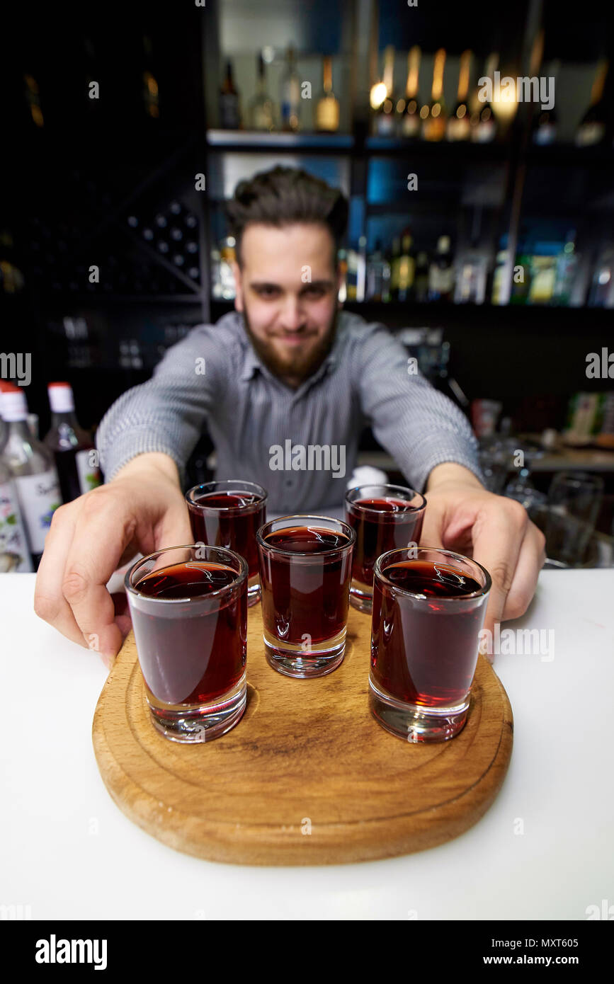 Shots alcohol hands hi-res stock photography and images - Alamy
