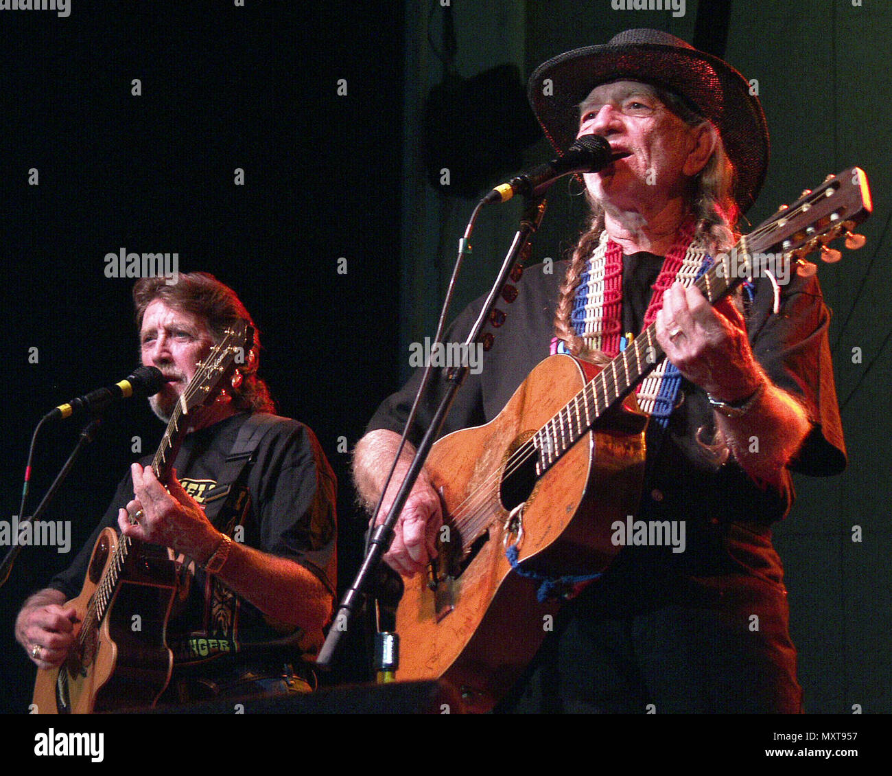 ATLANTA, GA - AUGUST 19: Jody Payne and Willie Nelson perform at ...