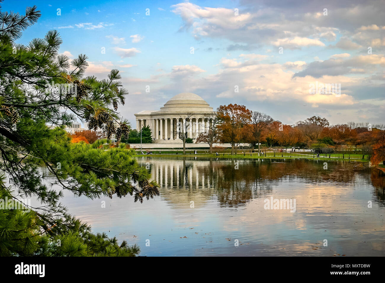 Tidal basin culture hi-res stock photography and images - Alamy