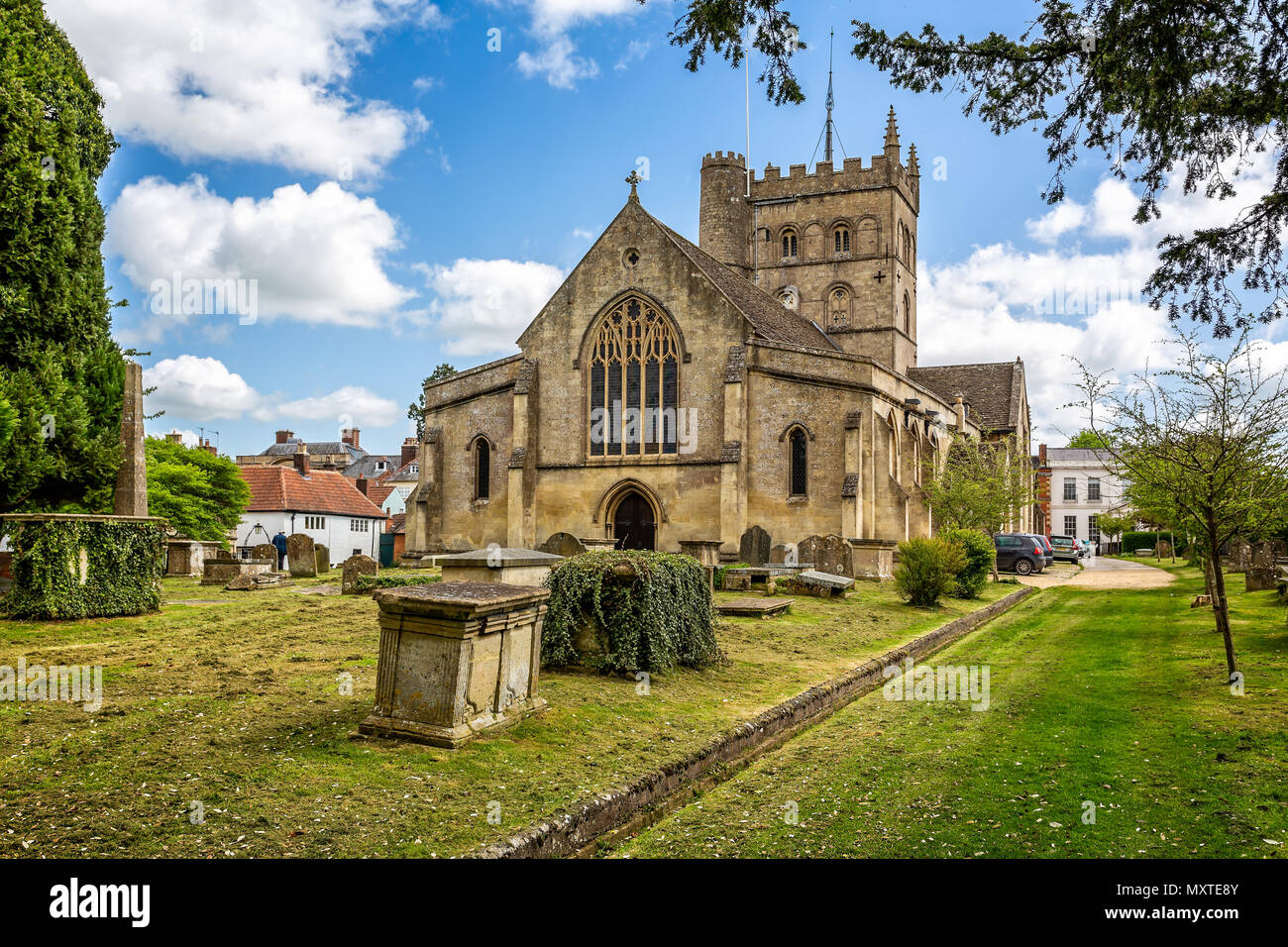 Devizes cemetery hi-res stock photography and images - Alamy