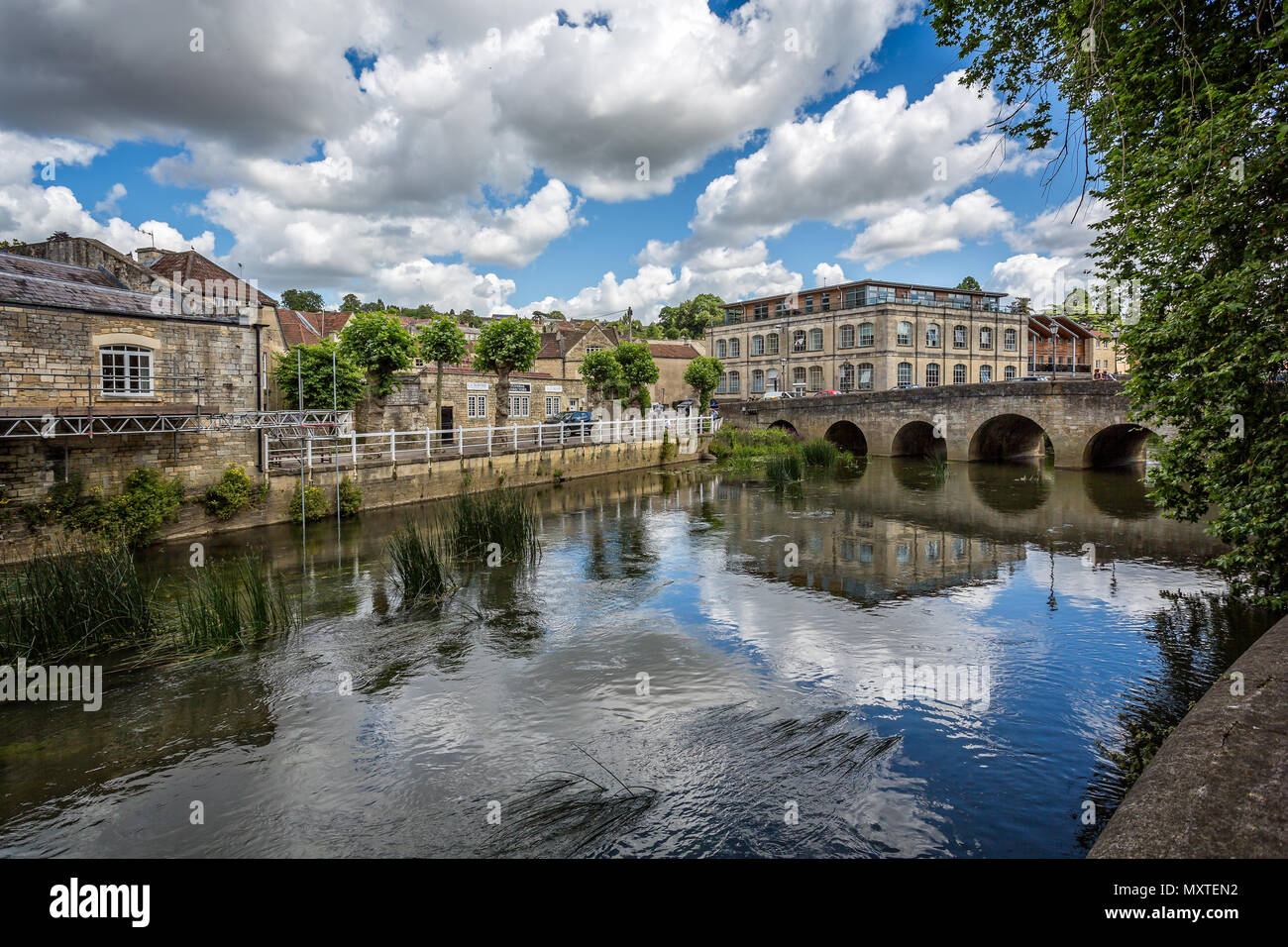 Bradford on avon medieval bridge gaol hi-res stock photography and ...