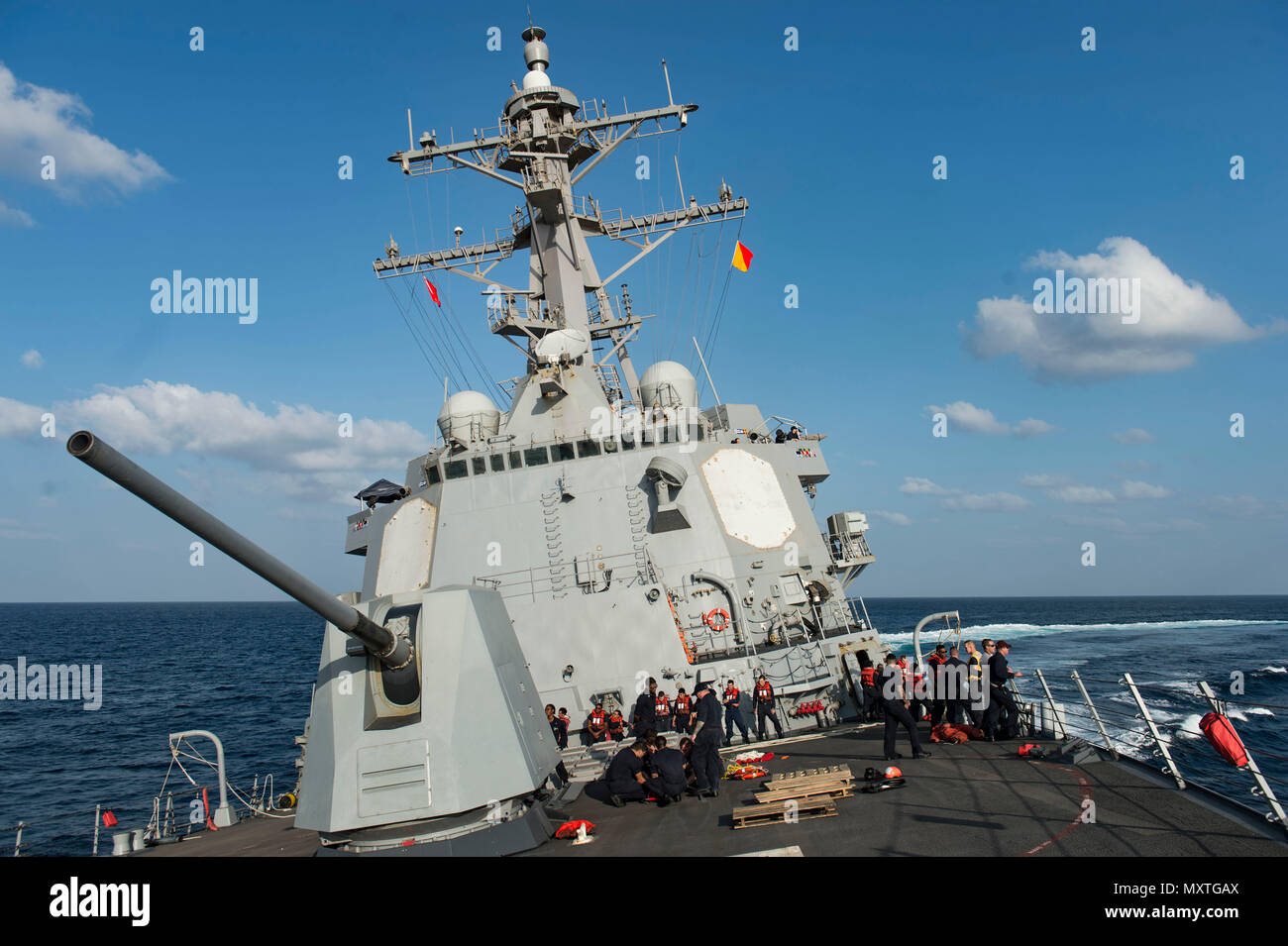 161125-N-EO381-159 ARABIAN SEA (Nov. 25, 2016) The guided-missile ...