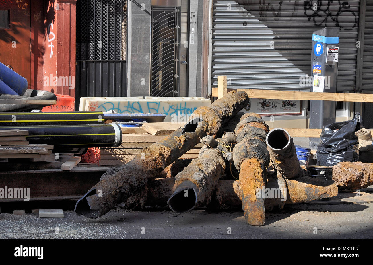 Work sidewalk hi-res stock photography and images - Alamy