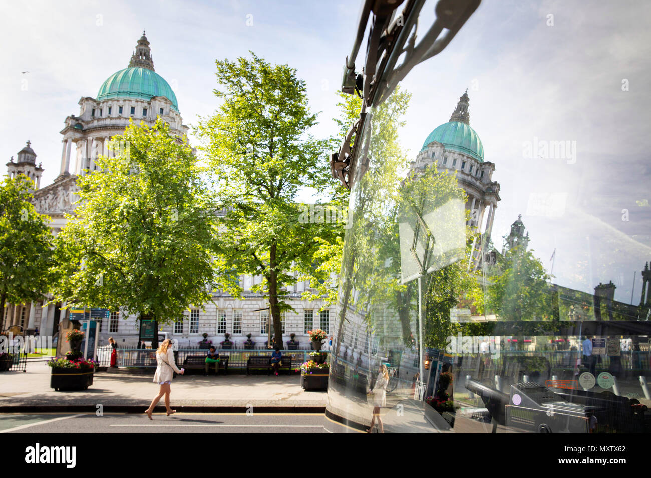 Belfast city bus hi-res stock photography and images - Alamy