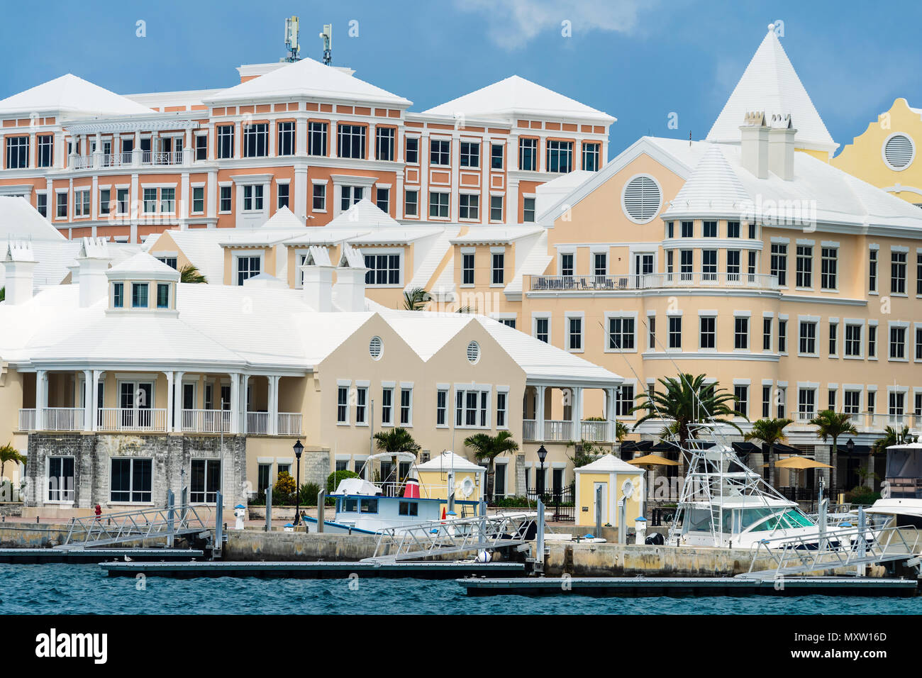 Downtown hamilton bermuda hi-res stock photography and images - Alamy