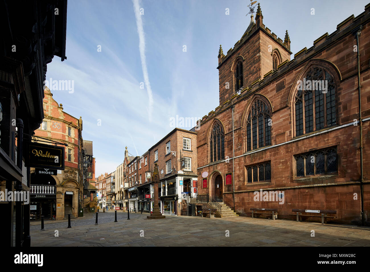 Red sandstone gothic, Landmark St Peters Church, The Cross, Chester ...