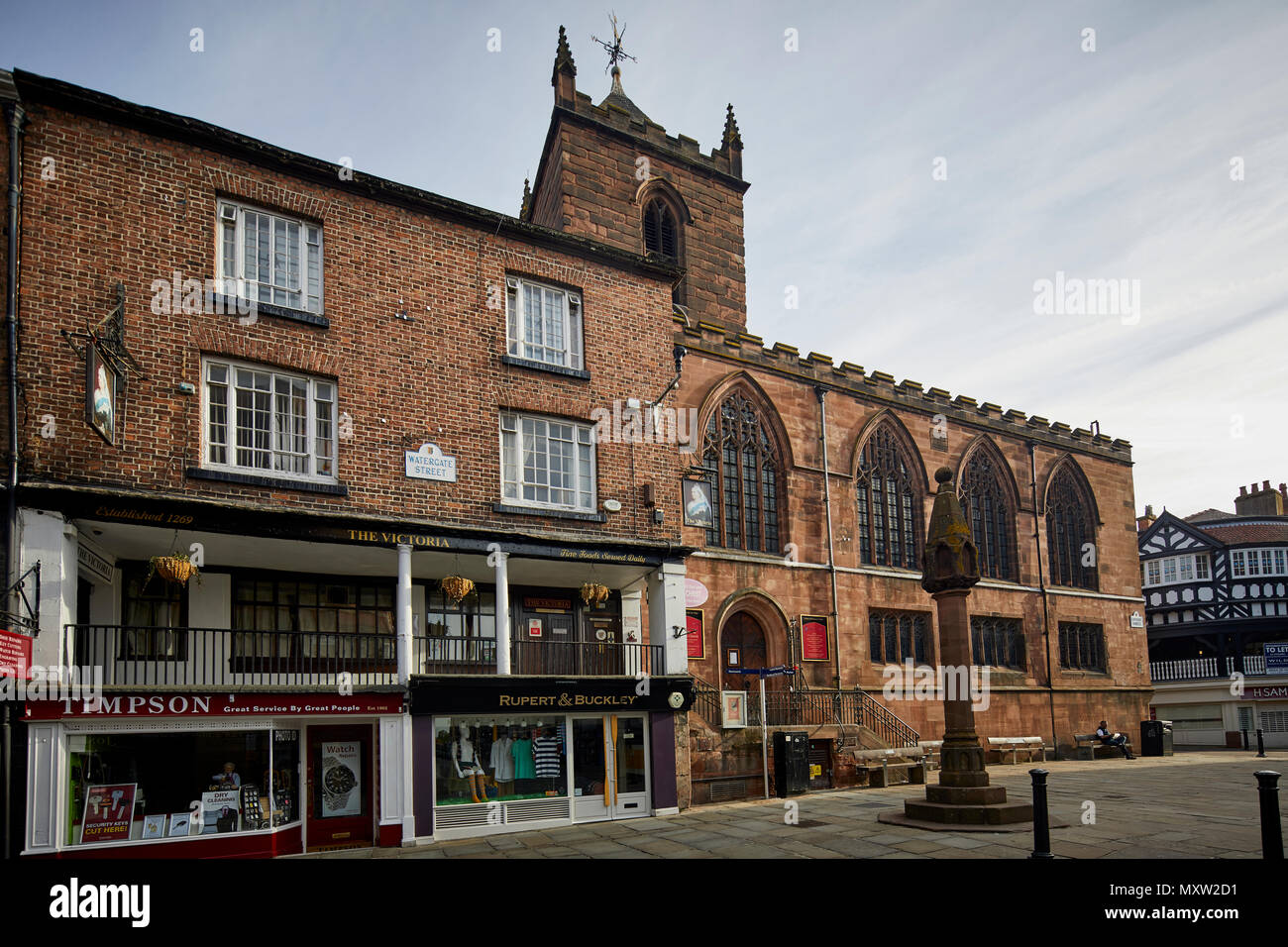 Red sandstone gothic, Landmark St Peters Church, The Cross, Chester ...