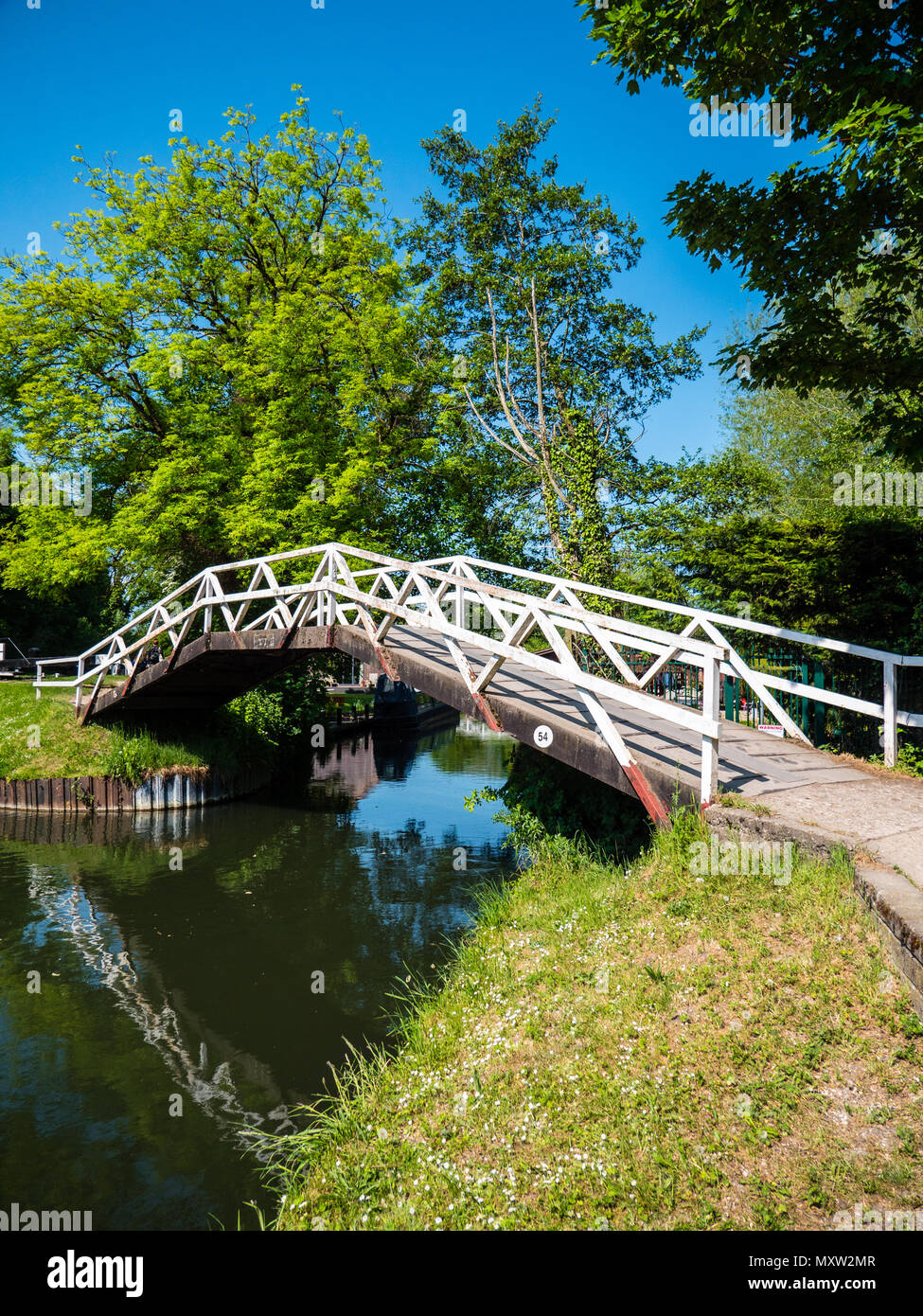 Footbridge Greenham Lock, Newbury, Berkshire, England, UK, GB Stock ...
