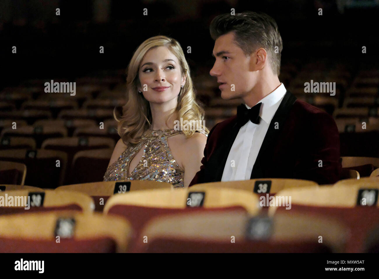 UNREAL, from left: Caitlin Fitzgerald, Alex Sparrow, 'Confront ...