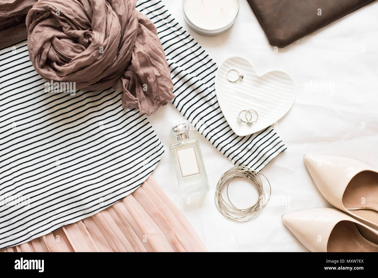 Beauty bloggers hi-res stock photography and images - Alamy