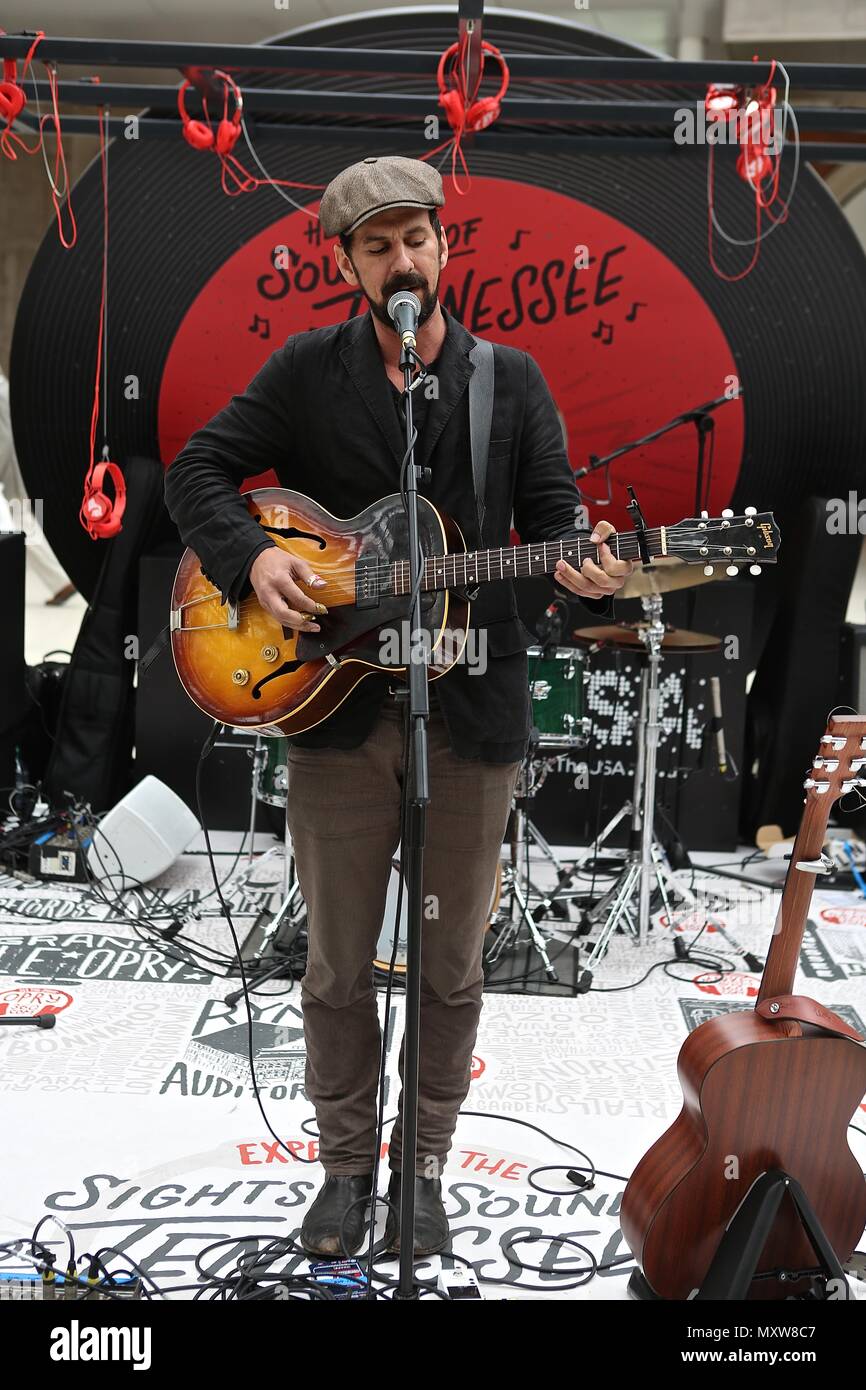 Experience to debut at waterloo staion hi-res stock photography and ...