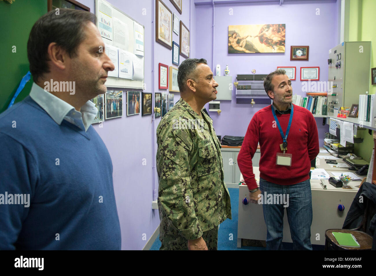 20161206-N-IE511-037 NAPLES (December 6, 2016) – Fabio Improta ...