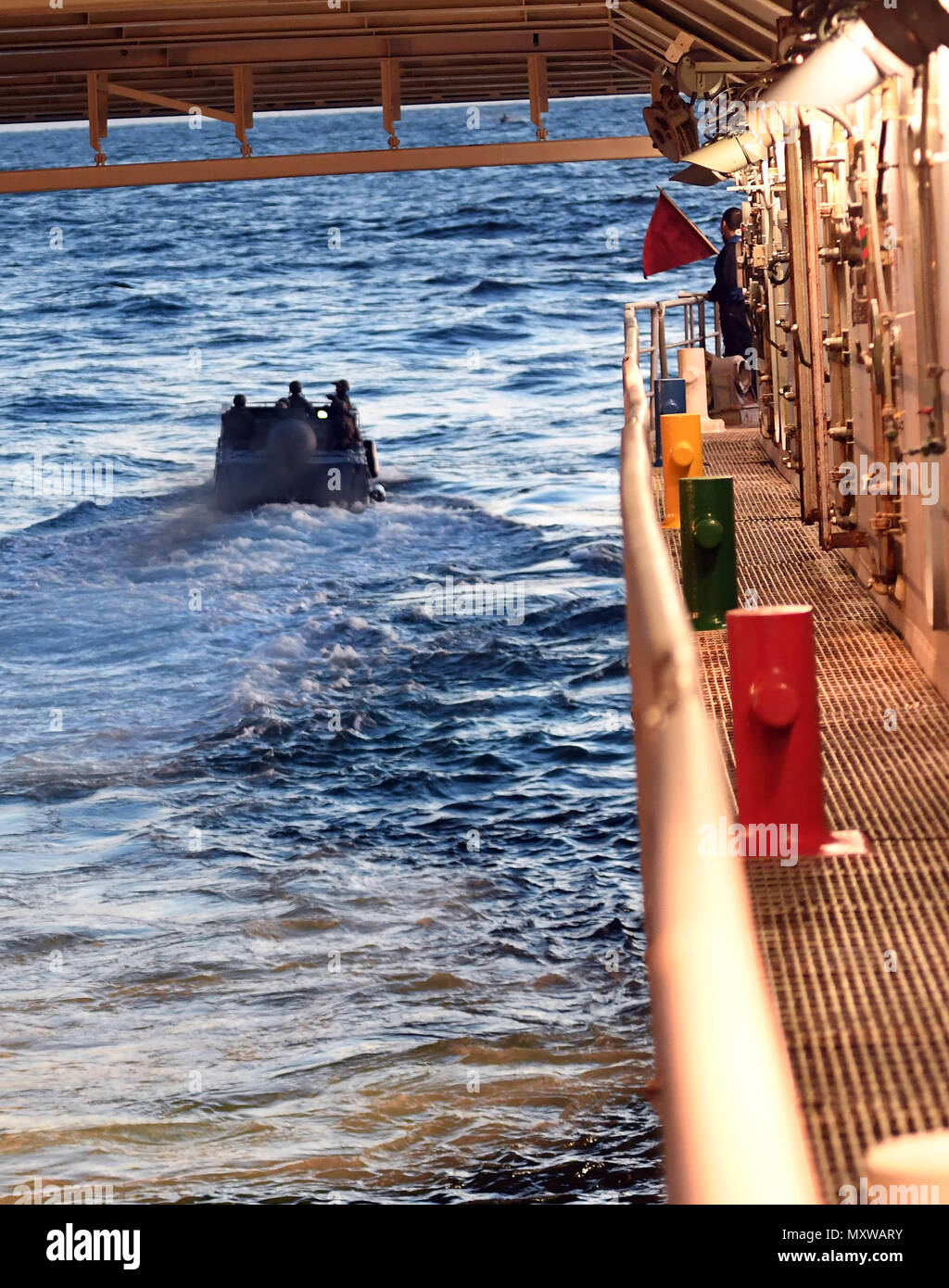 161209-N-ME988-922 ATLANTIC OCEAN (Dec. 09, 2016) – Special Warfare ...