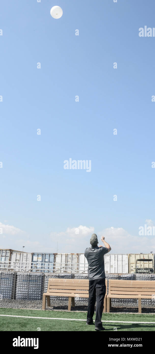 Special operations weather technician hi-res stock photography and ...