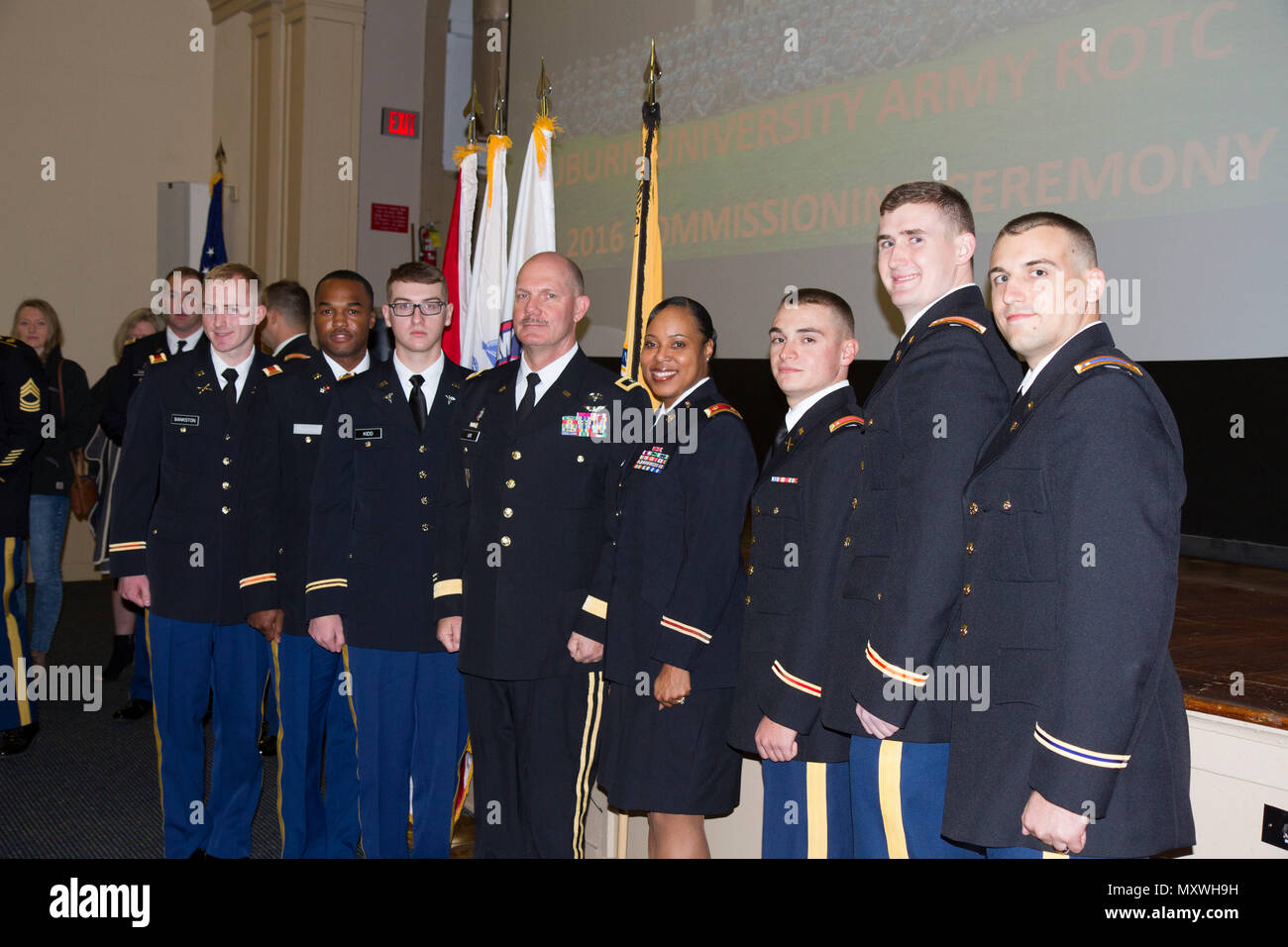 Roshun hi-res stock photography and images - Alamy