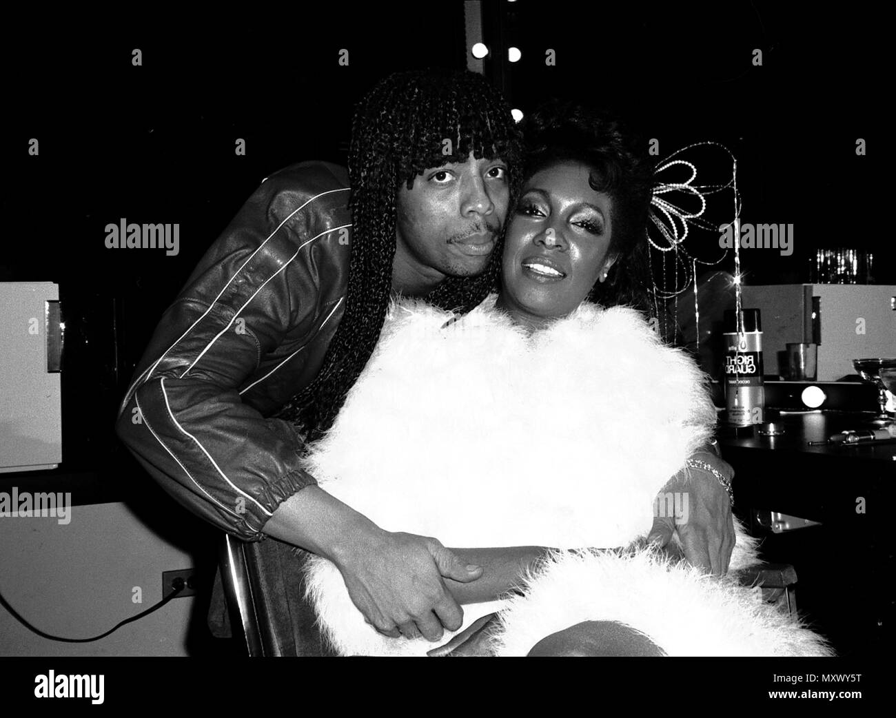 Rick James visits Mary Wilson backstage before her performance at the ...
