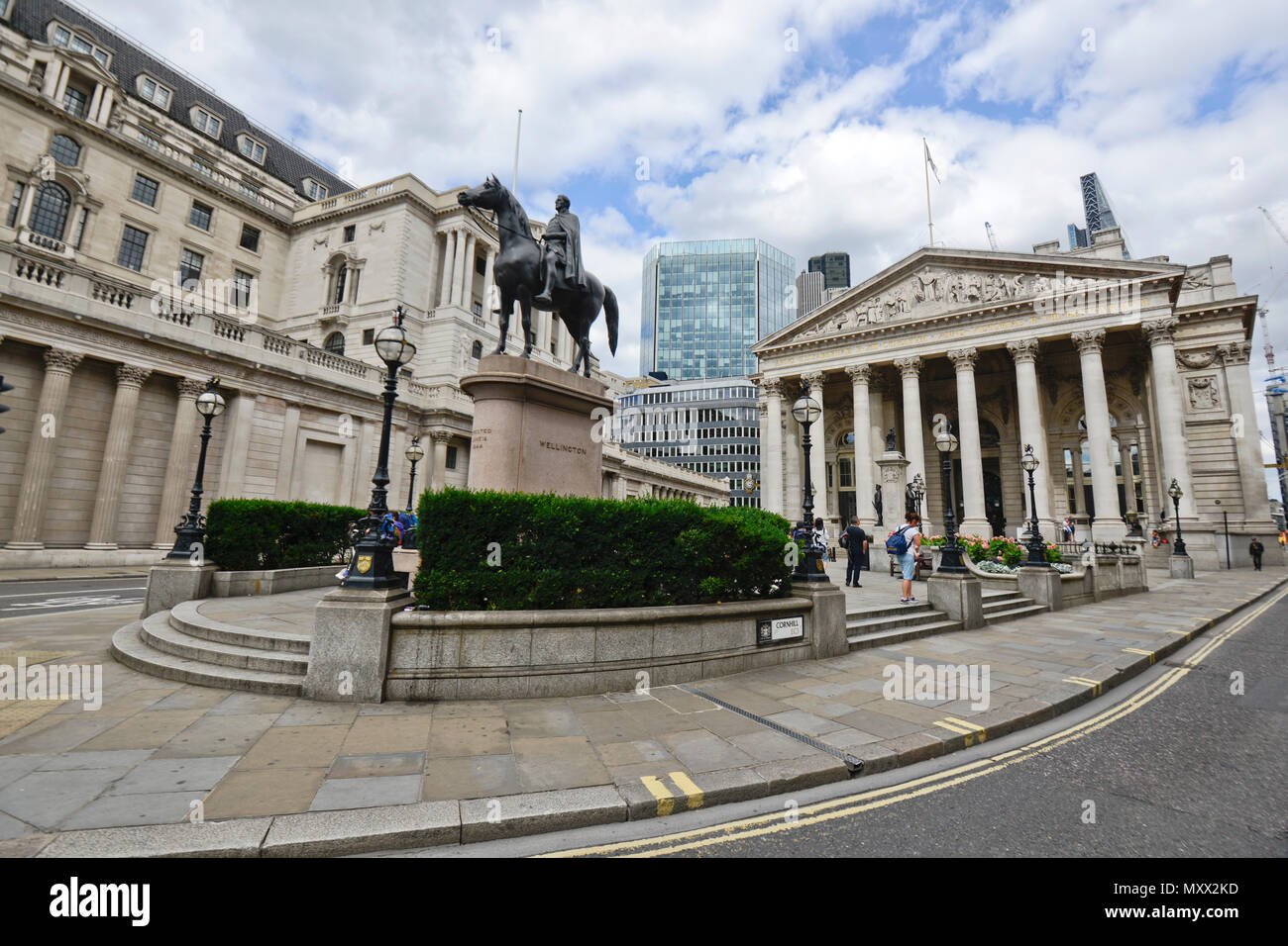 London Bank Station: Cornhill Street, London Royal Exchange Building ...