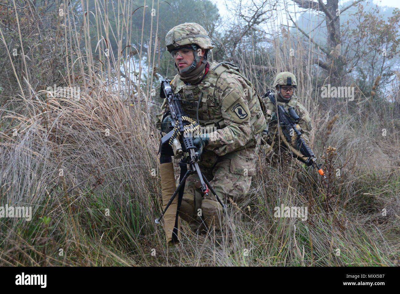 Exercise castle warfare hi-res stock photography and images - Alamy