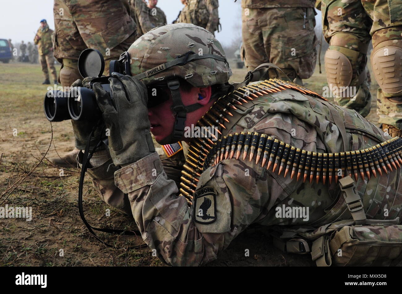 U.S. paratroopers from 54th Brigade Engineer Battalion, 173rd Airborne ...
