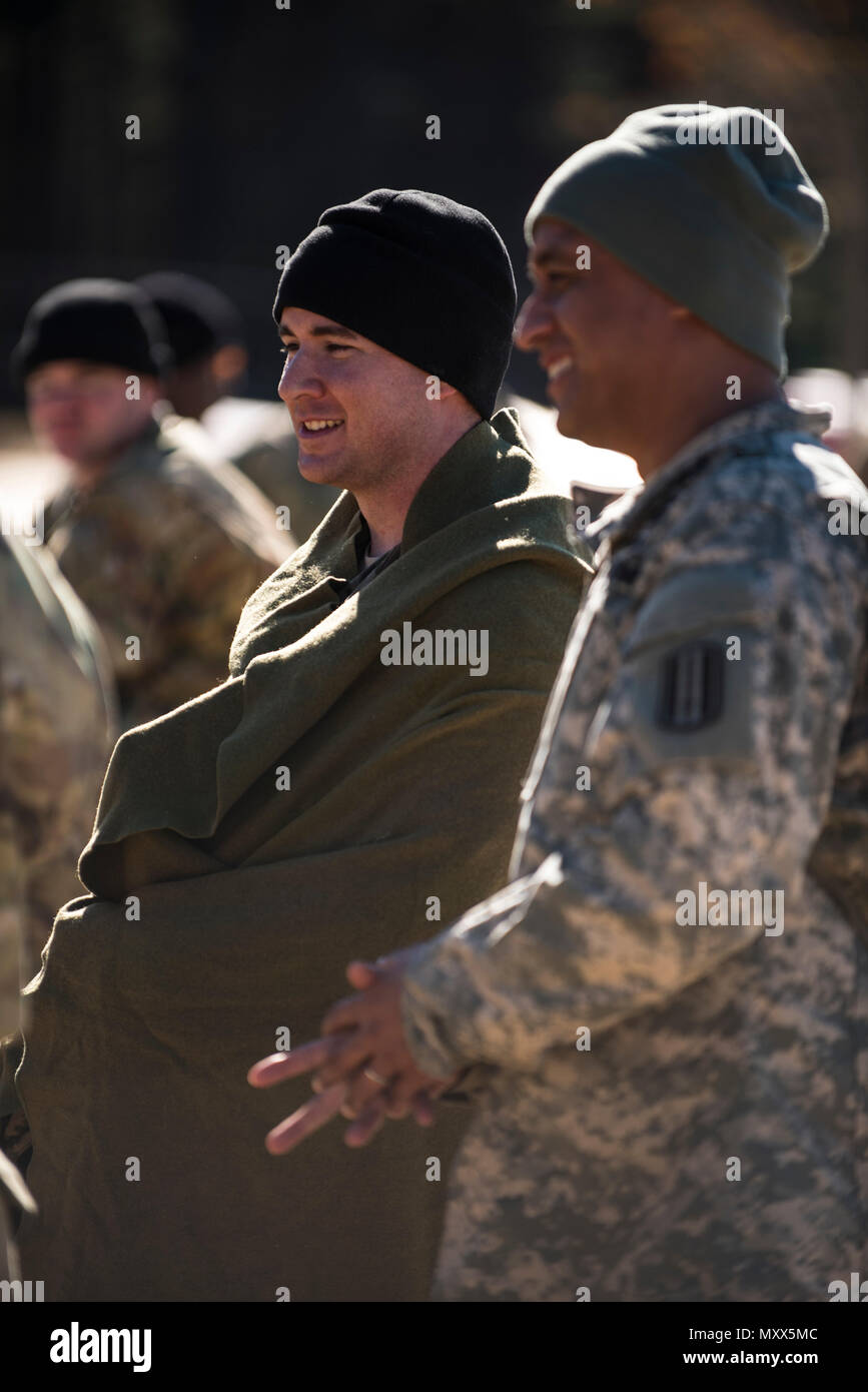 Soldiers participating in the Rubicon Command Team Challenge with the ...