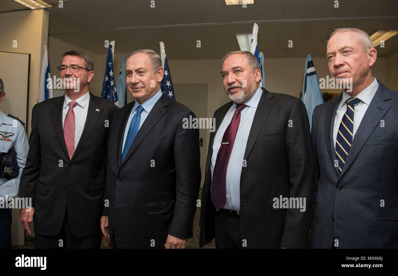 From left to right, Secretary of Defense Ash Carter, Israeli Prime ...