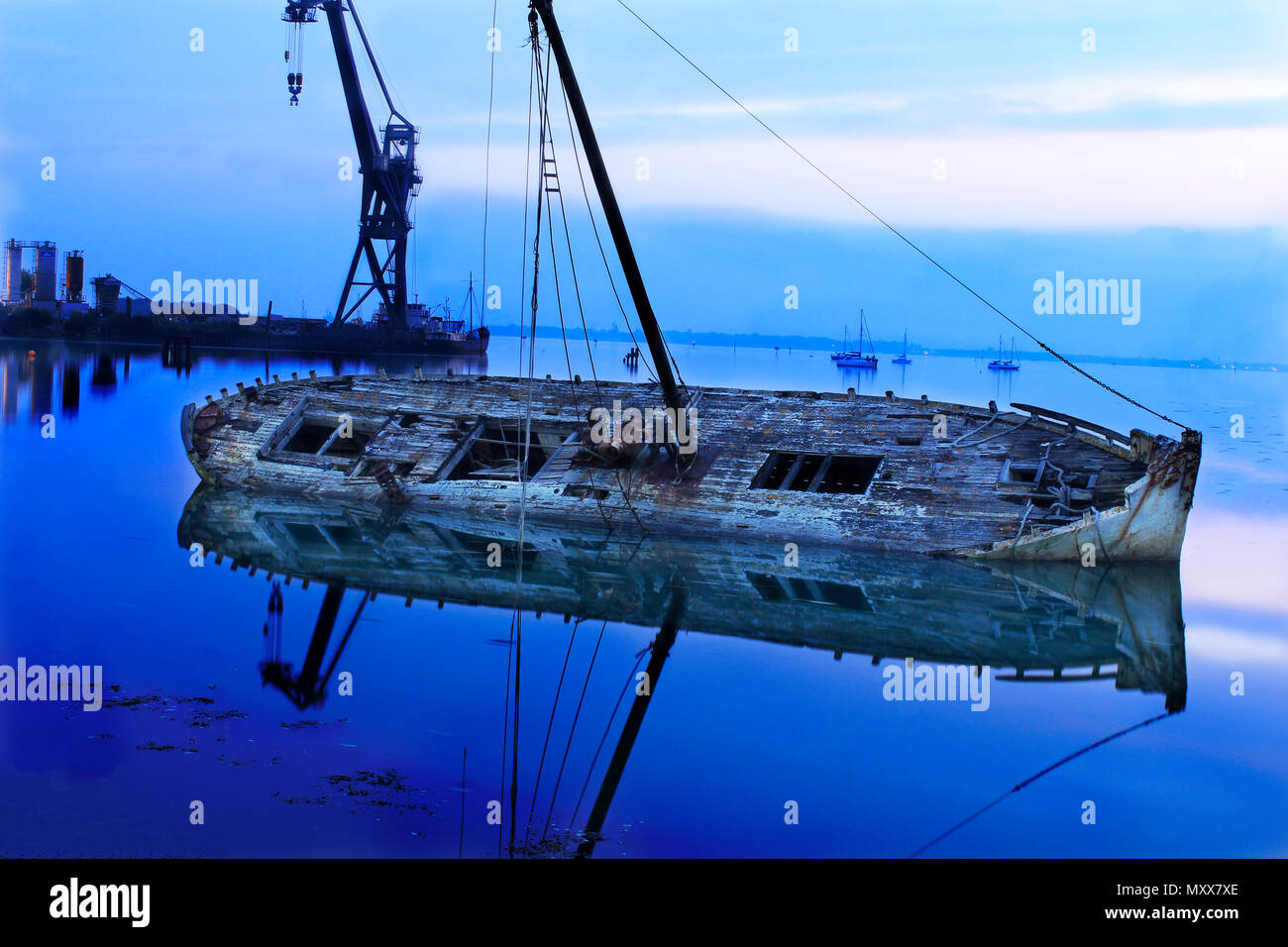 Hidden gem ship hi-res stock photography and images - Alamy