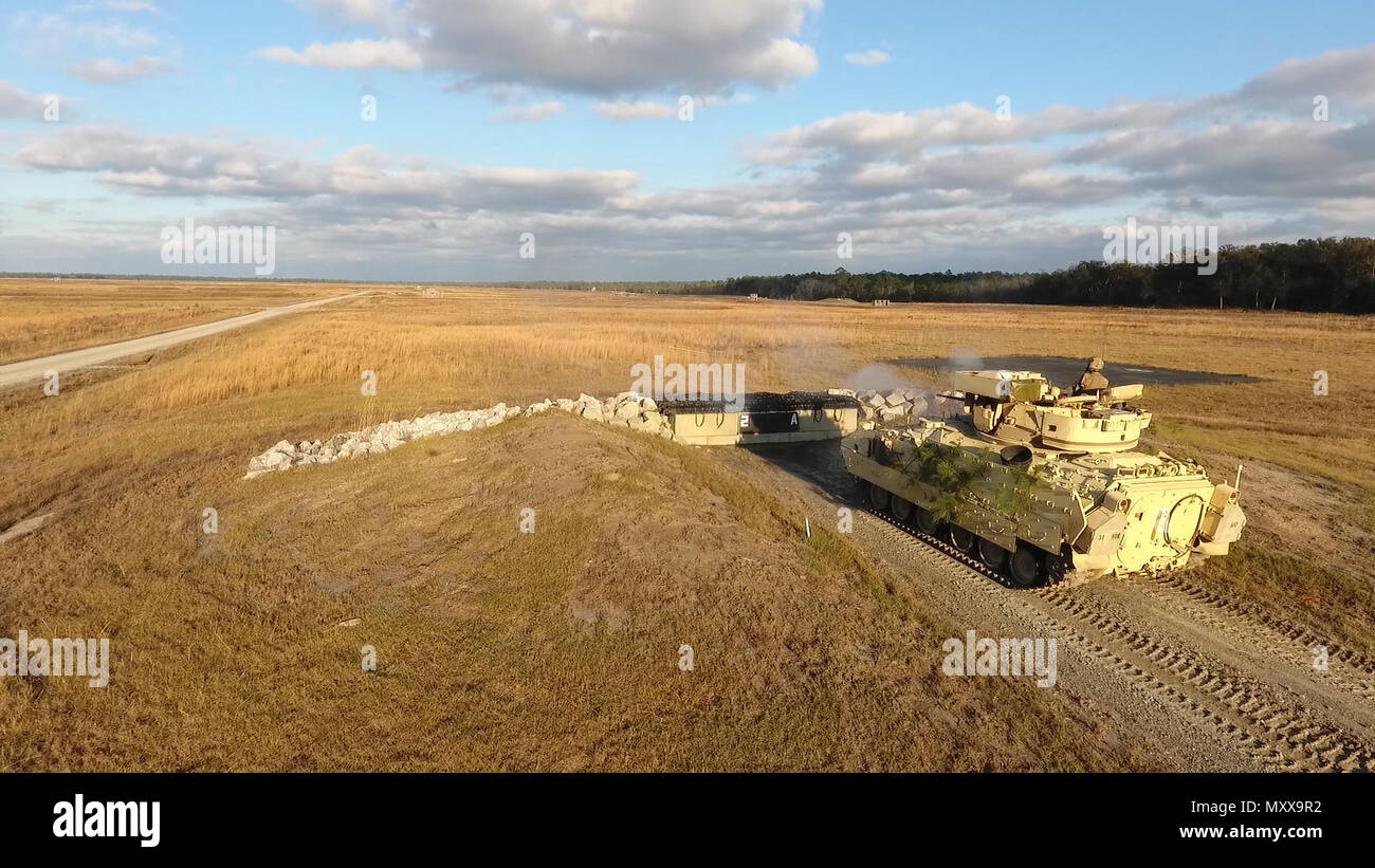 Table xii gunnery hi-res stock photography and images - Alamy
