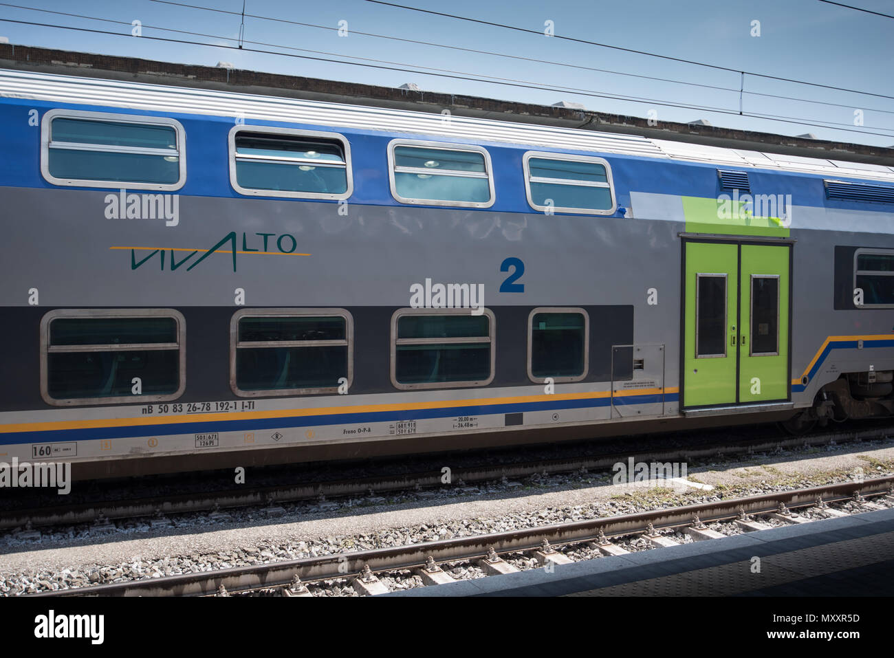 Trenitalia regional train italian hi-res stock photography and images ...