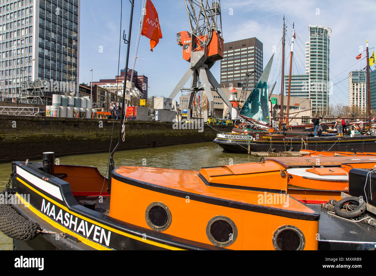 Downtown Rotterdam, Leuvehaven, historic harbor, historic ships, docks ...
