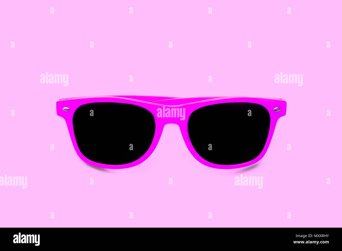 Summer pink sunglasses isolated in seamless pink background. Minimal ...