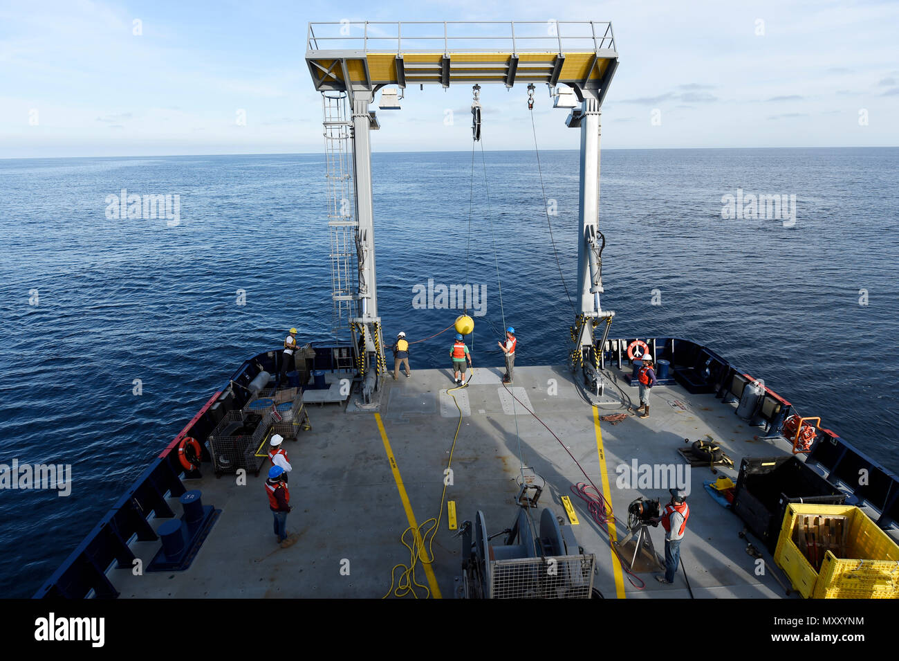 161213-N-PO203-132 PACIFIC OCEAN (Dec. 13, 2016) The Auxiliary General ...