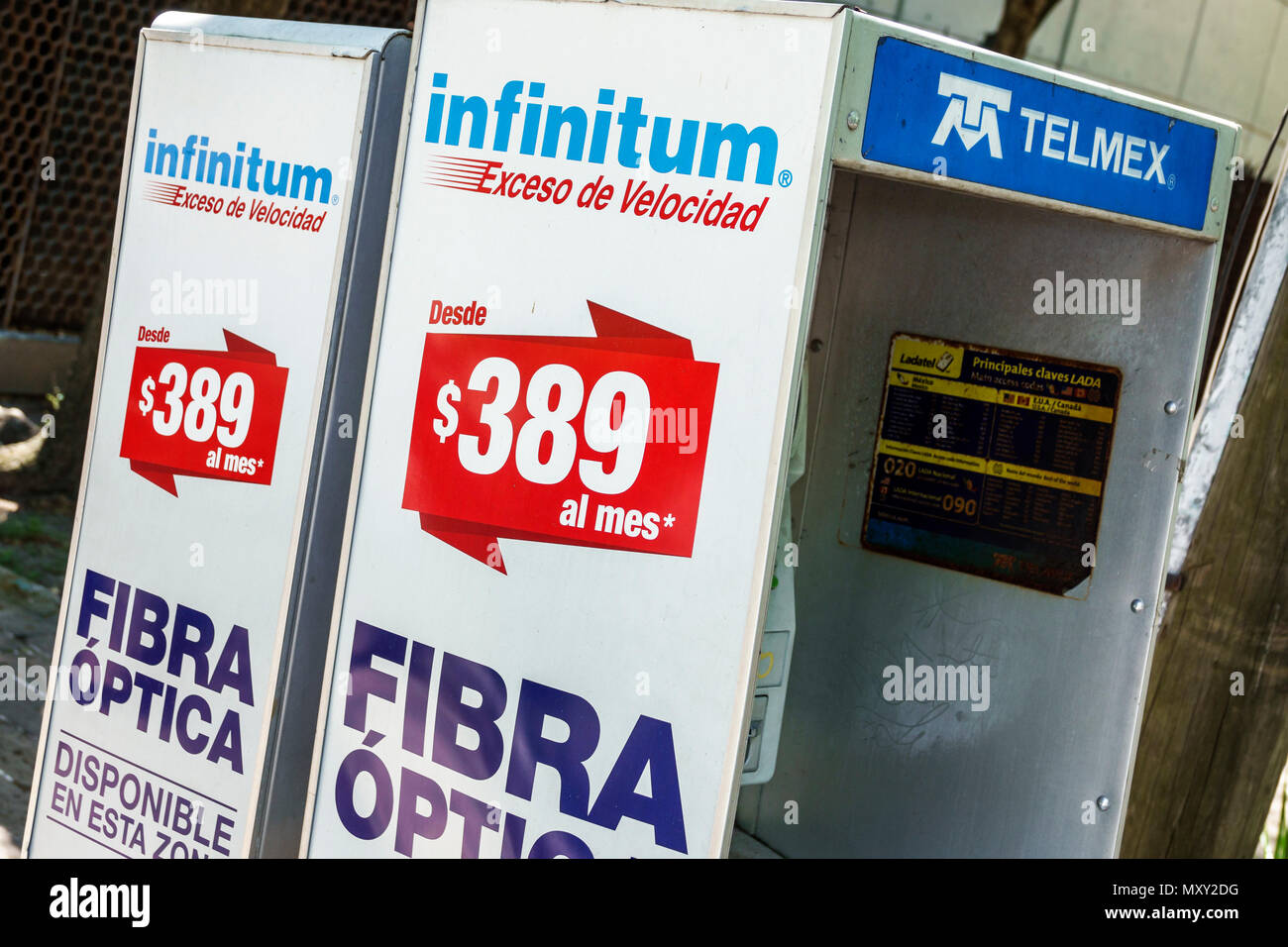 Telmex hi-res stock photography and images - Alamy