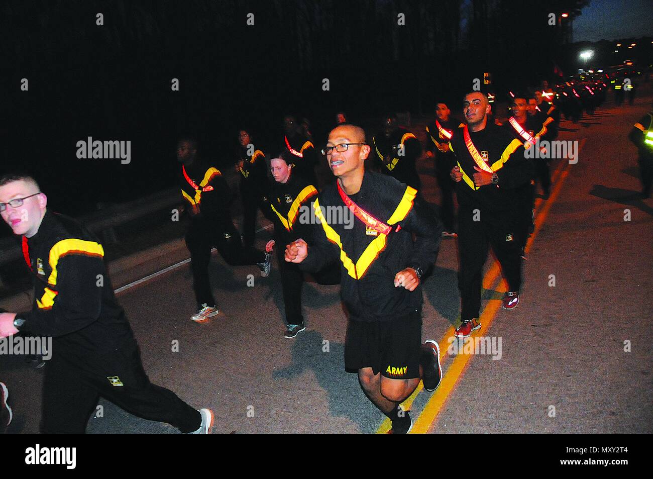 Soldiers assigned to the 59th Ordnance Brigade participate in the ...