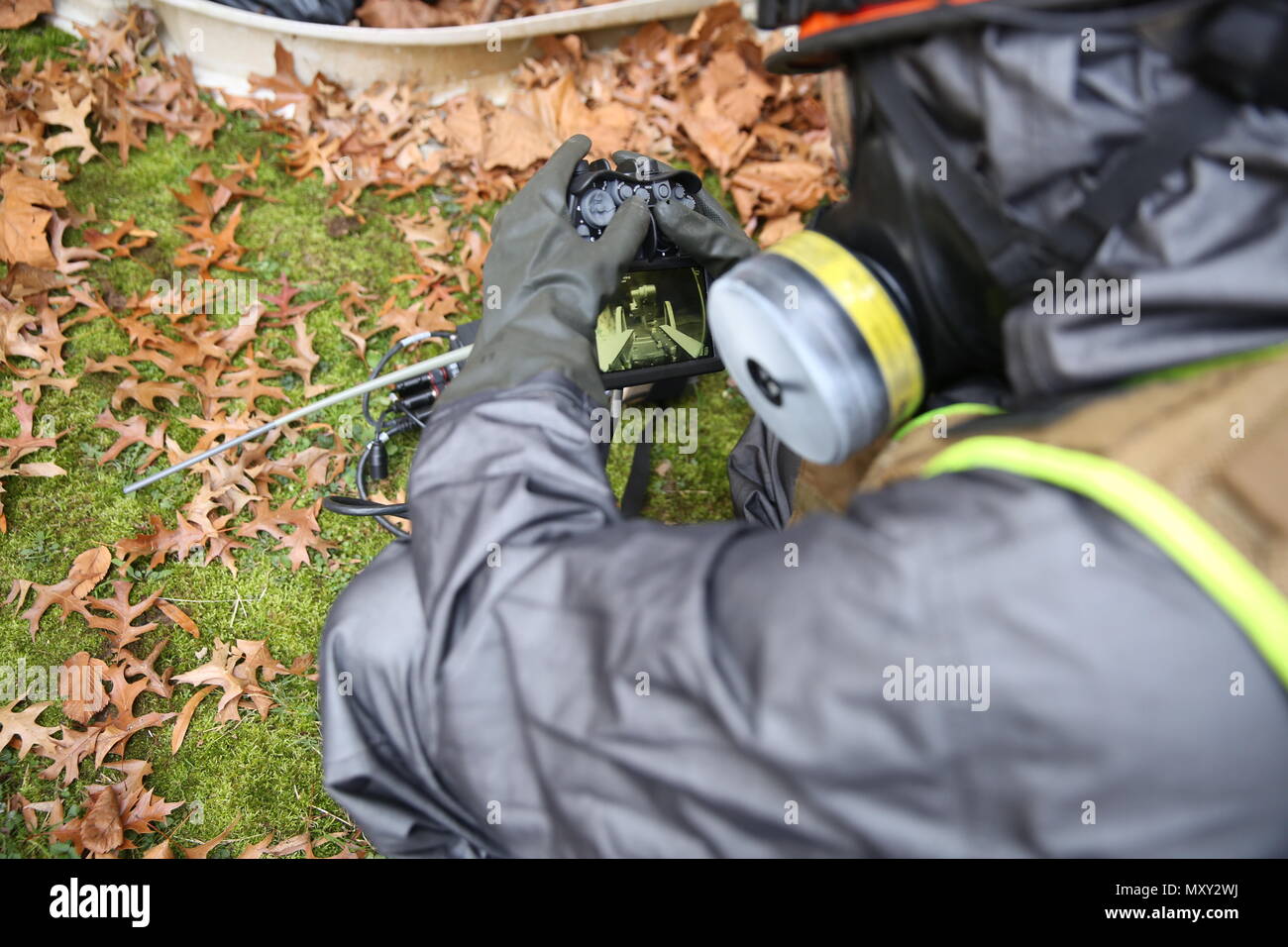 Marines and Sailors with Chemical Biological Incident Response Force ...