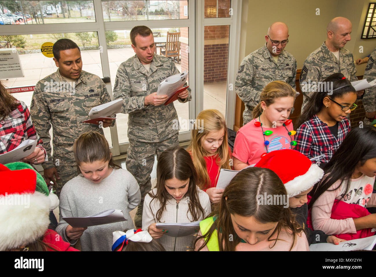177th logistics readiness squadron hi-res stock photography and images ...