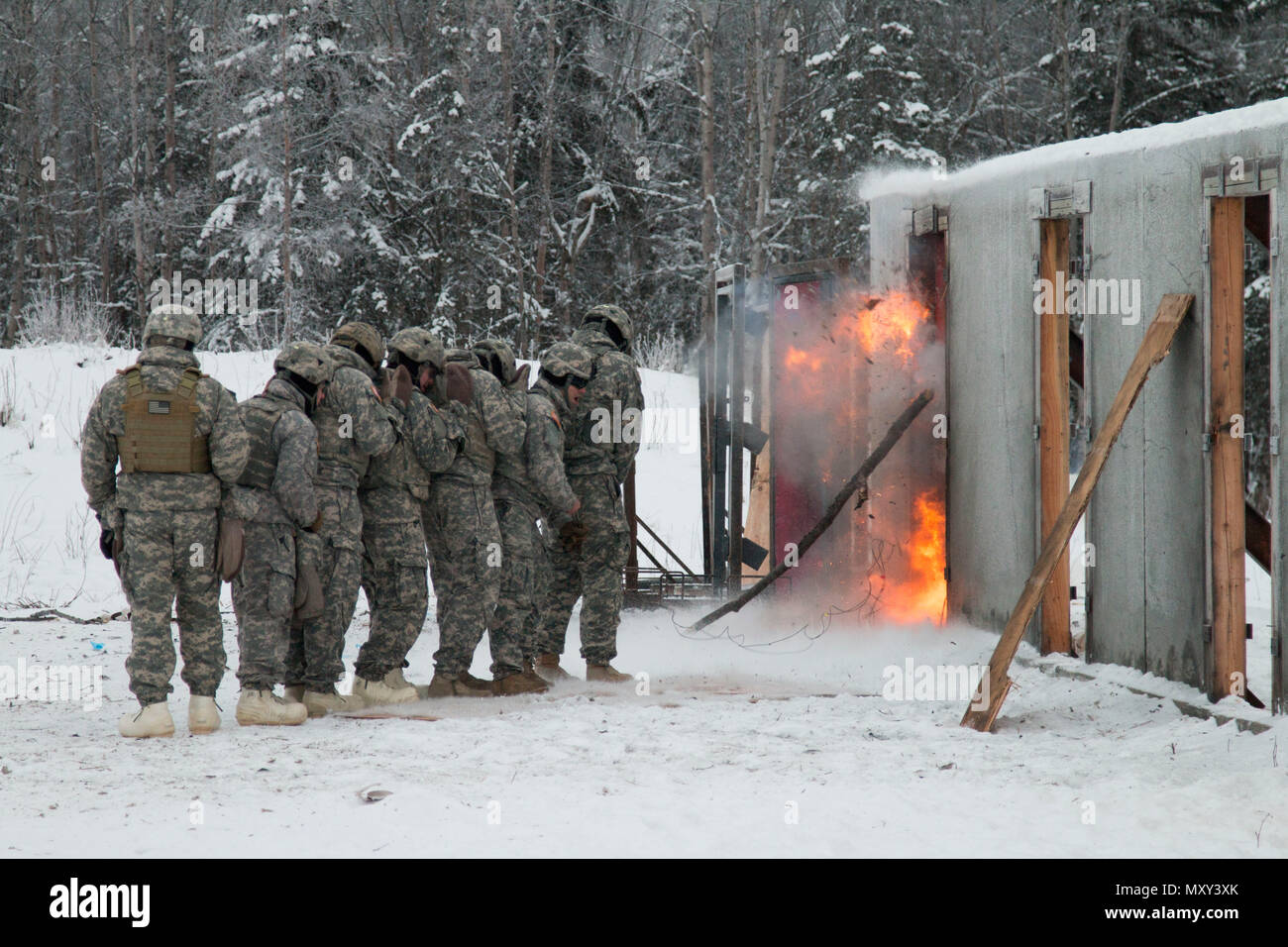 Paratroopers with 6th Brigade Engineer Battalion - Airborne, 4th ...
