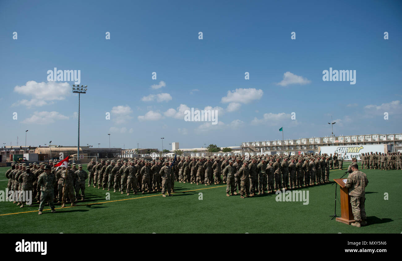 U.S. Army Infantry soldiers from the 1-124th Infantry Battalion and ...