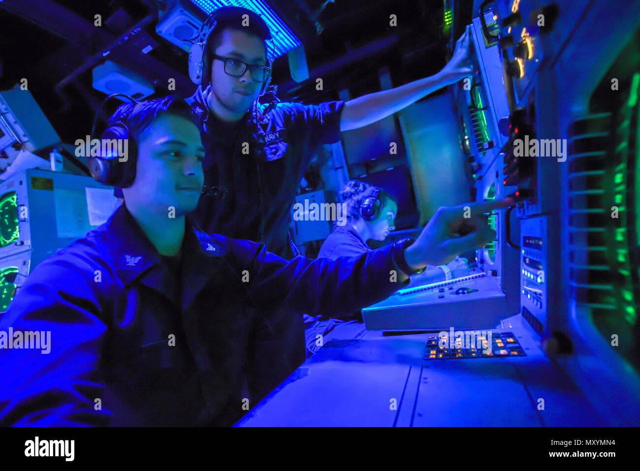 161227-N-CS953-023 ARABIAN SEA (Dec. 27, 2016) Sonar technicians track ...